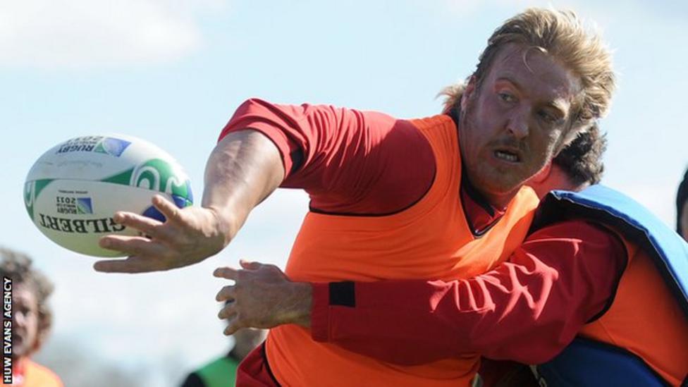 Andy Powell: Ex-Wales forward takes up Brecon RFC coaching role - BBC Sport