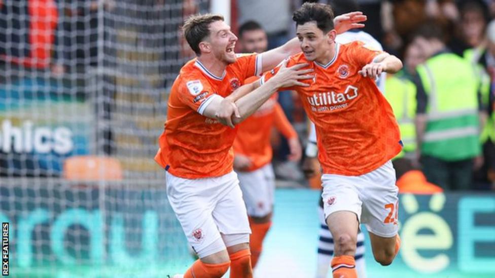 Blackpool 4-2 Preston: Jerry Yates nets two as Seasiders win breathless ...