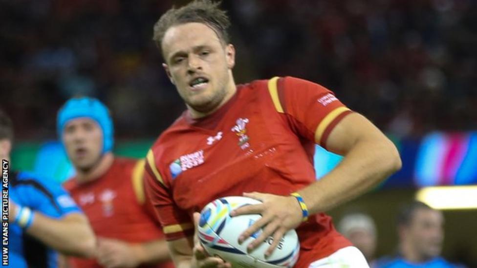 Cory Allen: Wales and Cardiff Blues centre out for three months - BBC Sport