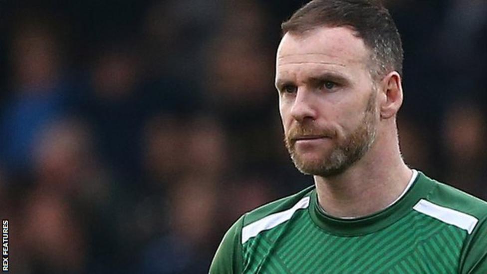 Joe Murphy: Tranmere Rovers re-sign veteran goalkeeper - BBC Sport