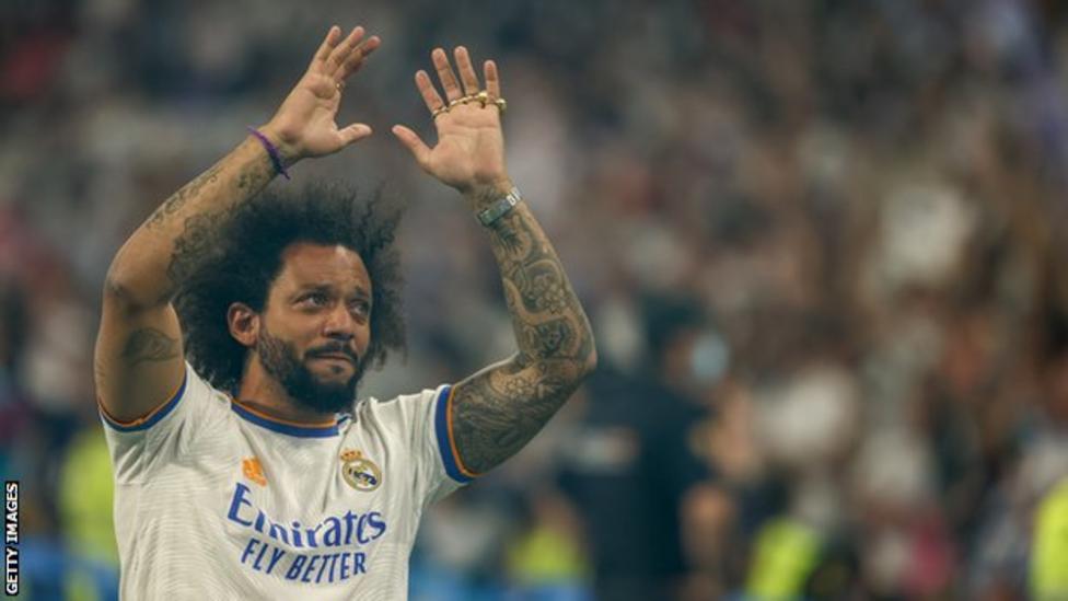 Marcelo: Olympiakos sign Brazilian left-back after 15-year spell with ...