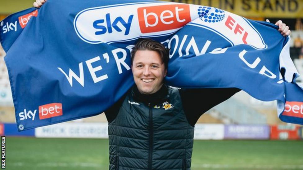 Mark Bonner: Cambridge United head coach signs new three-year contract ...