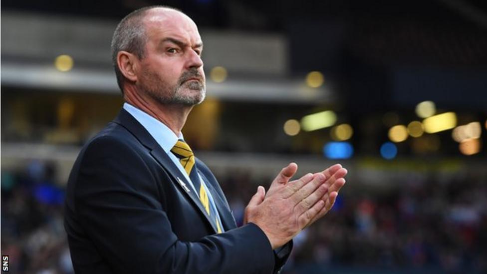 Steve Clarke: Scotland manager adds voice to 'stay home' message - BBC ...