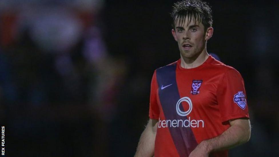 Kenny McEvoy: York City sign ex-Tottenham Hotspur winger - BBC Sport