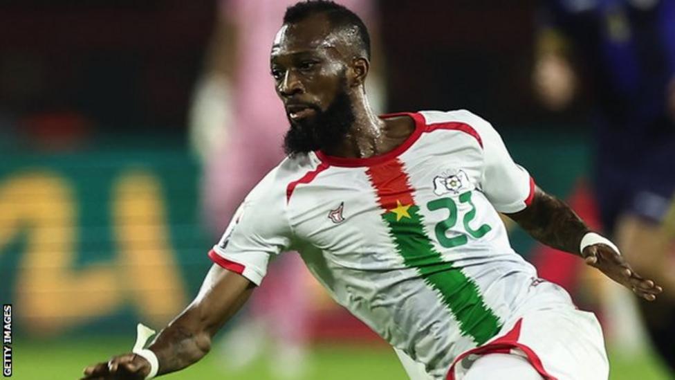 Blati Toure: Pyramids sign Burkina Faso midfielder - BBC Sport