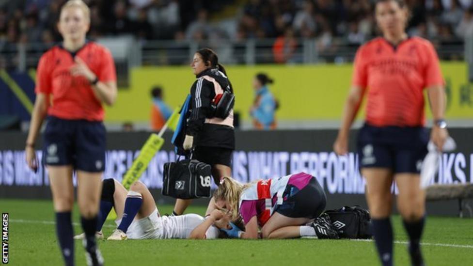 Rugby World Cup final: Kat Merchant 'livid' at Abby Dow head injury ...