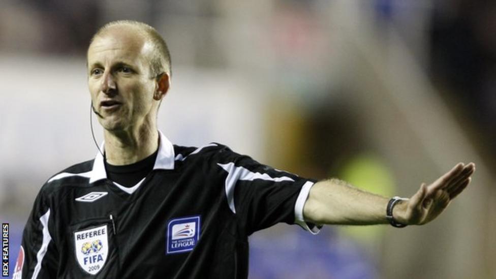 Neil Warnock: Referees chief Mike Riley 'struggles to understand the ...