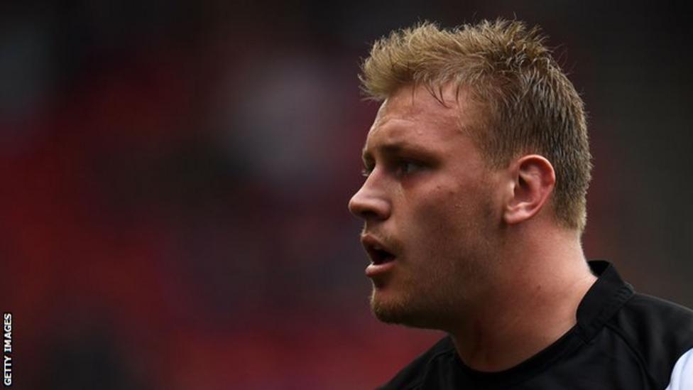 Joe Batley: Leicester Tigers sign utility forward on loan from Bristol ...