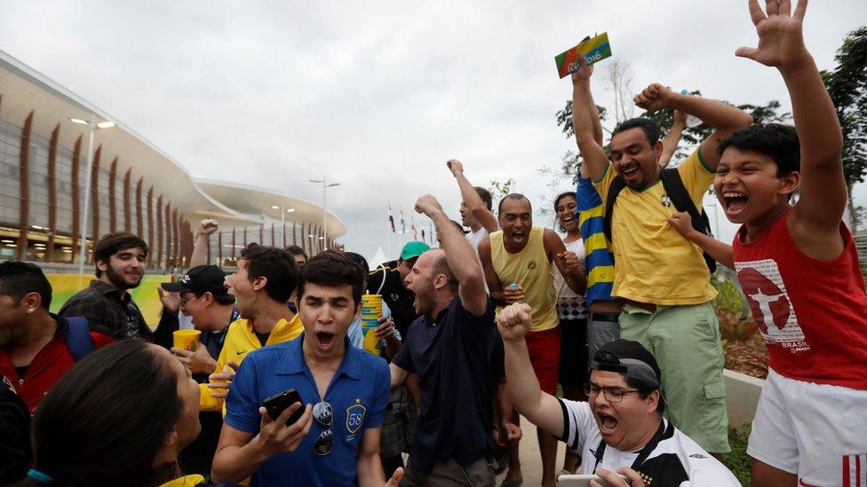 Rio 2016: Brazil's first gold from the City of God favela - BBC Sport