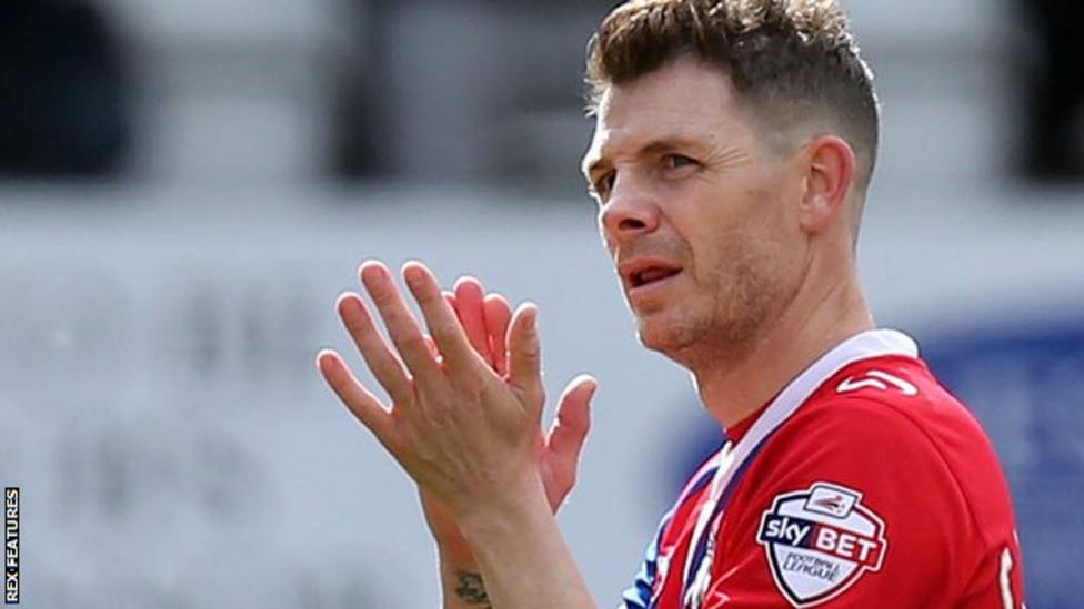 Jamie Cureton: Eastleigh sign former Bristol Rovers and Norwich striker ...
