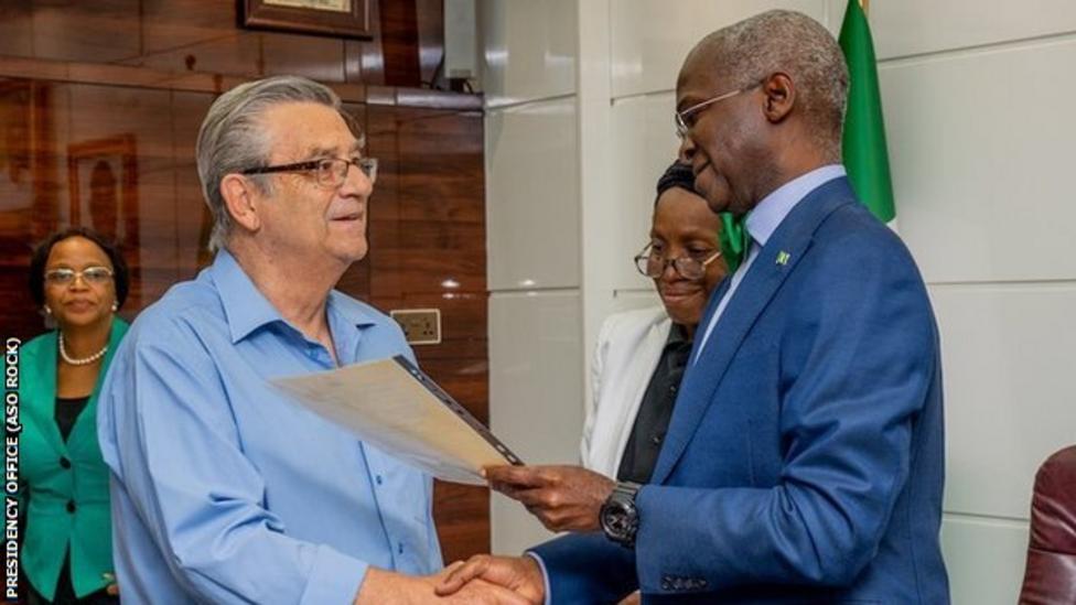 Former Nigeria coach Clemens Westerhof rewarded after 25 years - BBC Sport