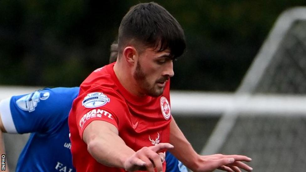 Irish Premiership: Lee Bonis scores two as Larne secure easy win over ...