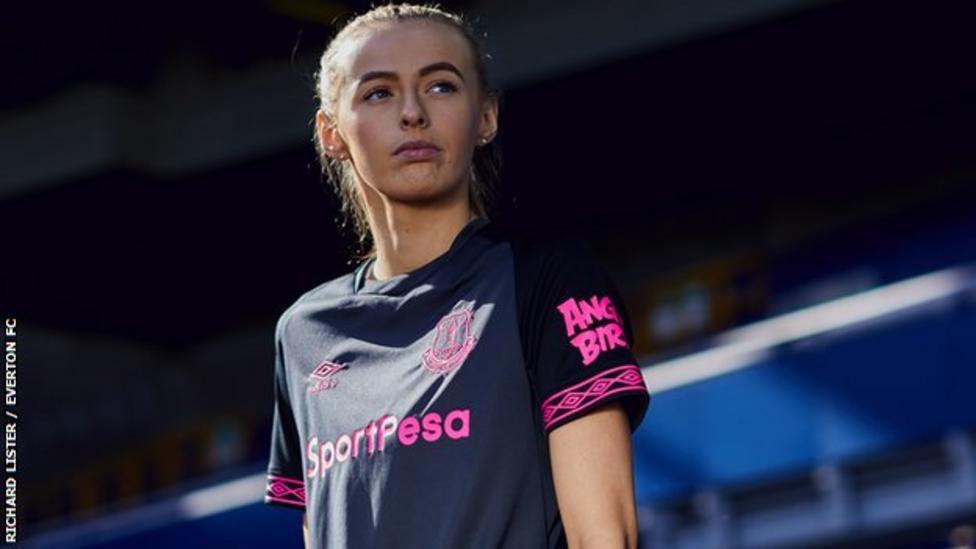 Everton kit launched by ladies squad in Premier League first - BBC Sport