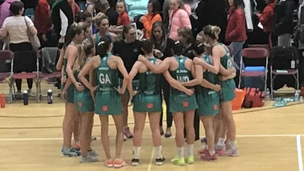 Netball Superleague: Celtic Dragons 38-78 Manchester Thunder - BBC Sport