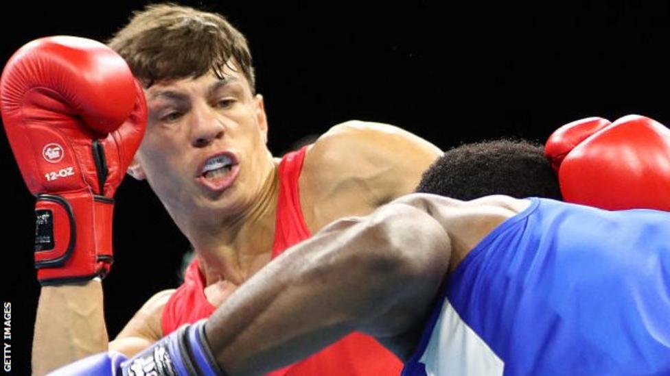 AIBA World Boxing Championships: Pat McCormack reaches final - BBC Sport