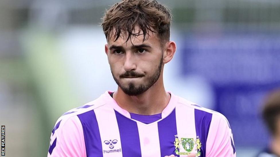 Toby Stephens & Oliver Haste: Truro City sign Yeovil Town pair on loan ...