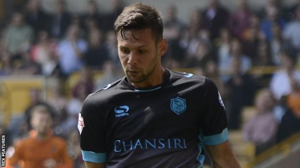 Vincent Sasso: Former Braga defender re-signs for Sheffield Wednesday ...