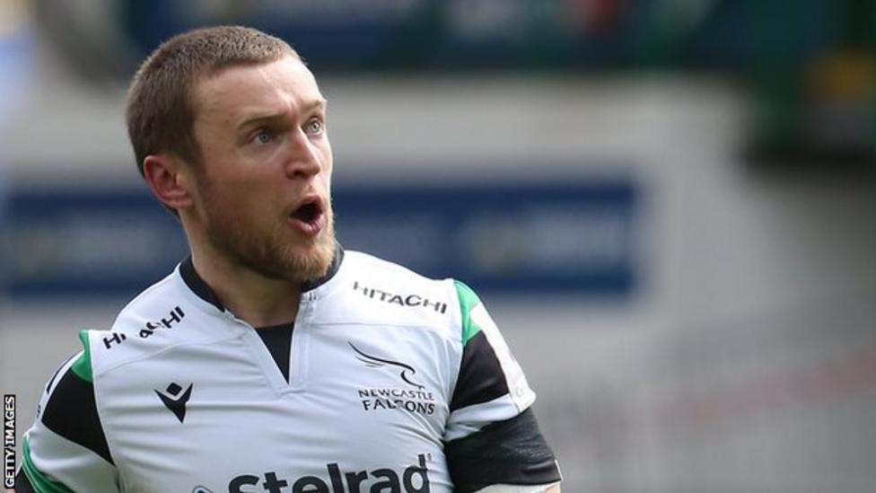 Brett Connon: Newcastle Falcons fly-half signs a new contract with club ...