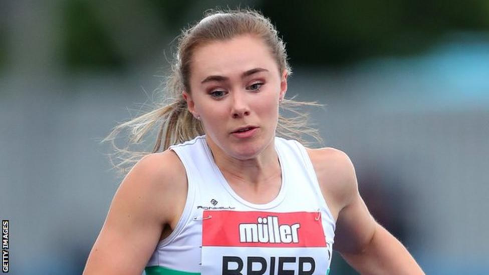 Hannah Brier: Swansea Harrier becomes Wales' fastest woman - BBC Sport