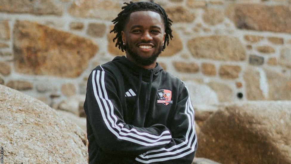 Dion Rankine: Exeter City sign Chelsea winger on season-long loan - BBC ...