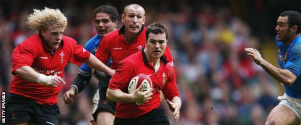 Sam Burgess: A scapegoat, a quitter, both - or neither? - BBC Sport