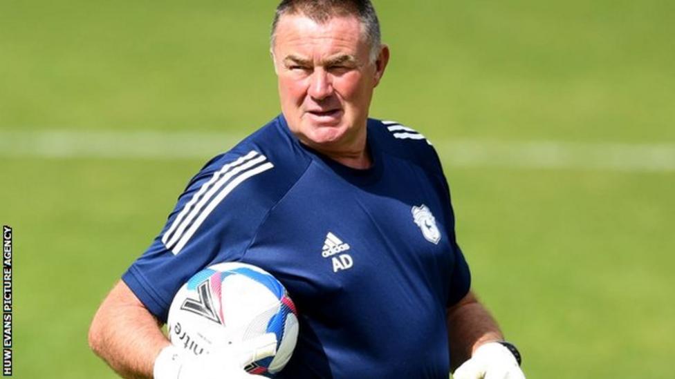 FA Trophy final: Wrexham's Christian Dibble aiming to emulate dad Andy ...