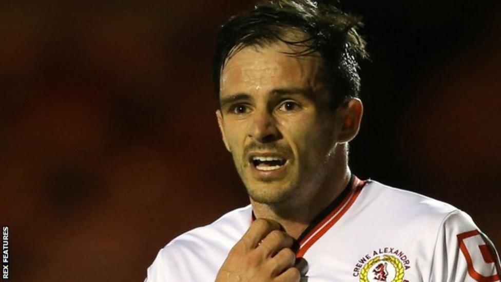 Chris Dagnall: Crewe striker 'a League Two Michael Owen' - David Artell ...