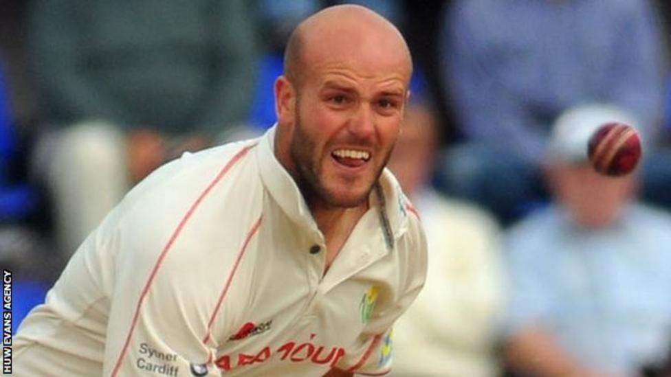 Glamorgan Cricket: Coach Harrison to miss three games - BBC Sport