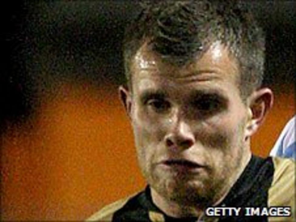 Dover Athletic's Adam Birchall joins Gillingham - BBC Sport