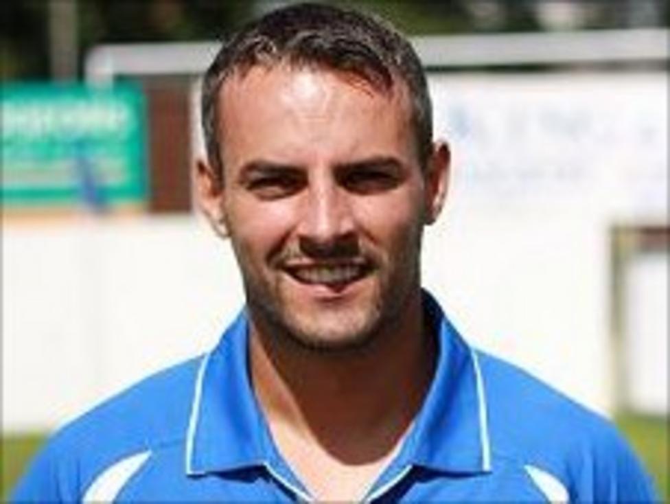 Guentchev in and Godbold out at Lowestoft Town - BBC Sport