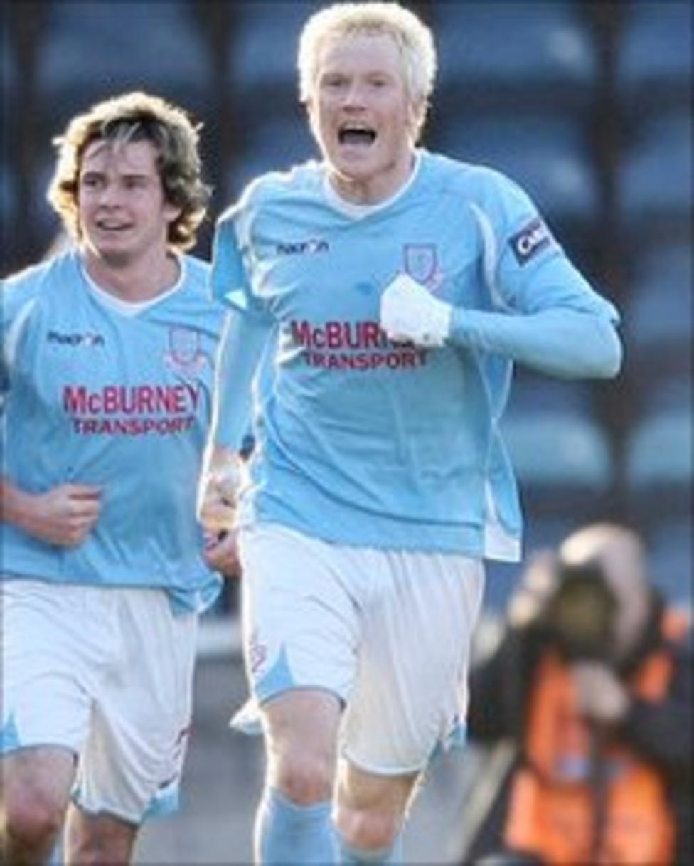 Striker Andy Smith first to depart Ballymena United - BBC Sport