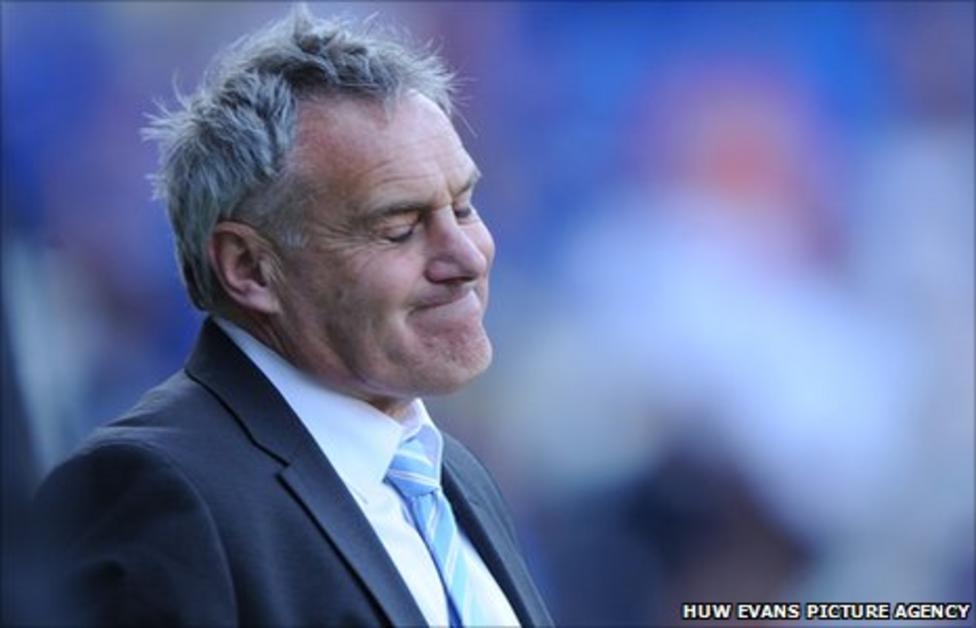 Dave Jones rebuts Cardiff City 'choker' claim - BBC Sport
