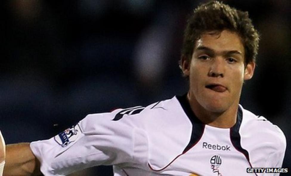 Bolton Wanderers' Marcos Alonso to have foot surgery - BBC Sport