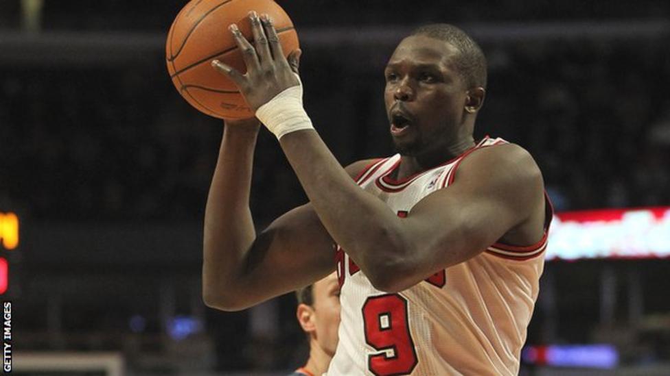 Great Britain's Luol Deng to make NBA history - BBC Sport