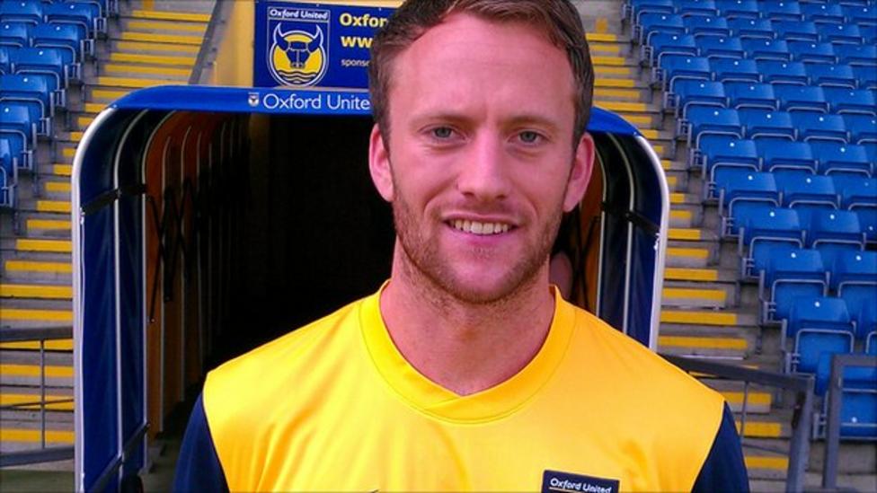 Oxford United sign former Port Vale forward Sean Rigg - BBC Sport