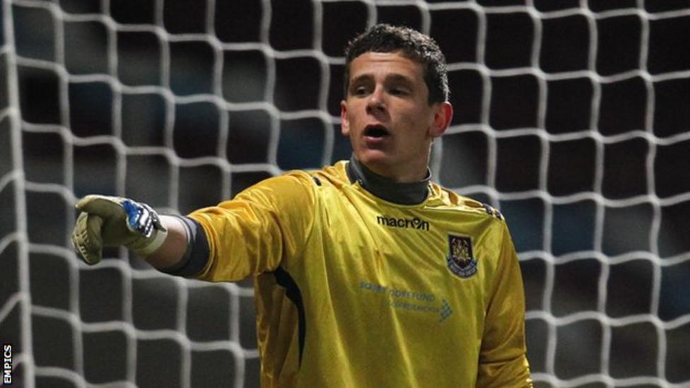Barnet sign goalkeeper Sam Cowler from West Ham United - BBC Sport