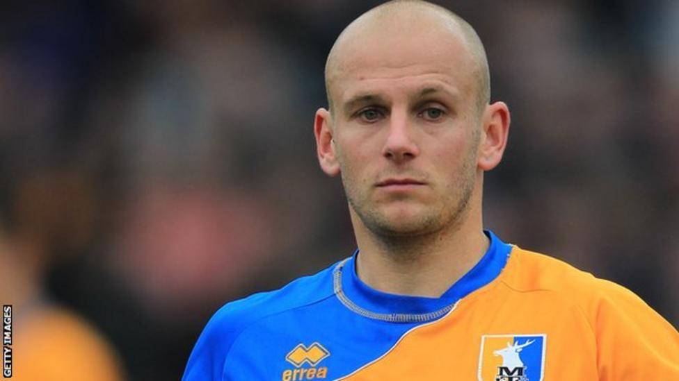 Mansfield Town: Adam Murray says abuse is getting personal - BBC Sport