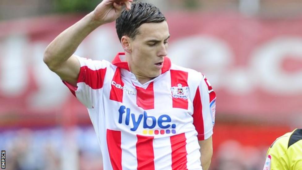 Exeter's Alan Gow would consider Rangers offer - BBC Sport