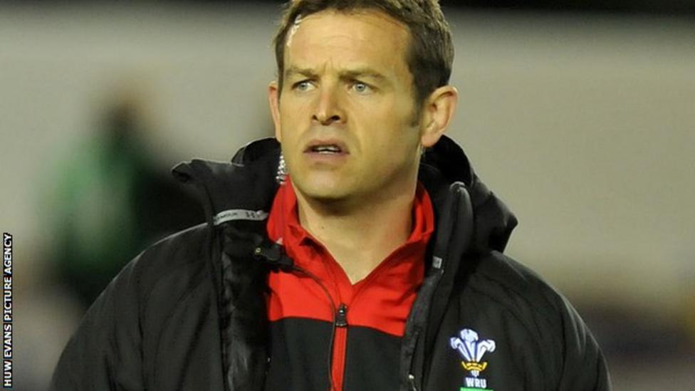 Danny Wilson stays as Wales Under-20s head coach - BBC Sport