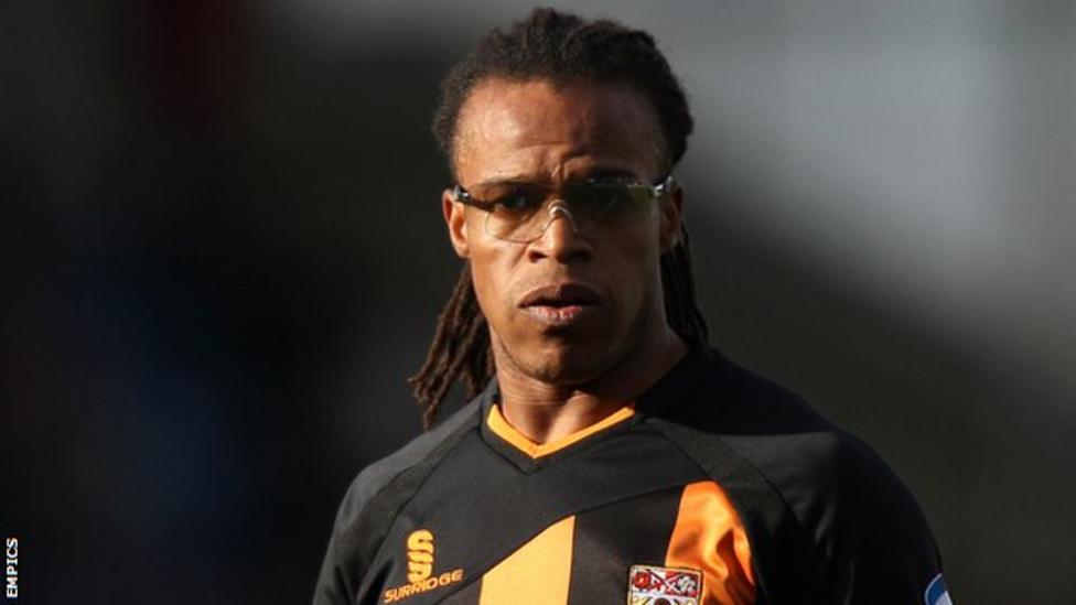 Edgar Davids in charge at Barnet after Mark Robson departs - BBC Sport