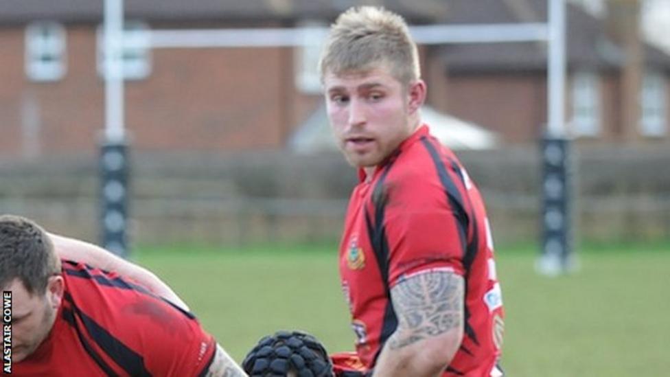 Redruth: Coach Adrian Edwards hails emphatic win over Lydney - BBC Sport