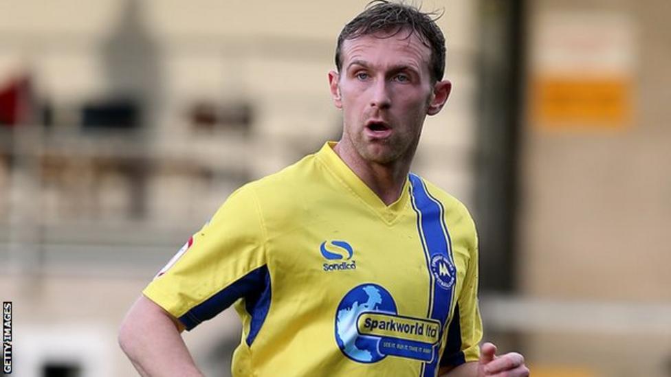 Torquay 2-1 York - BBC Sport