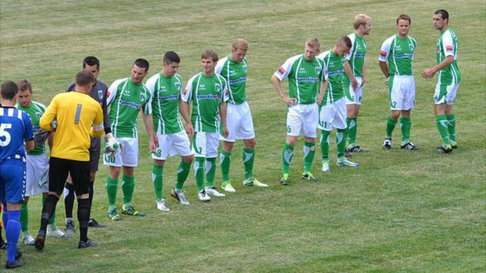 Guernsey FC beat Herne Bay 1-0 in first Ryman League game - BBC Sport