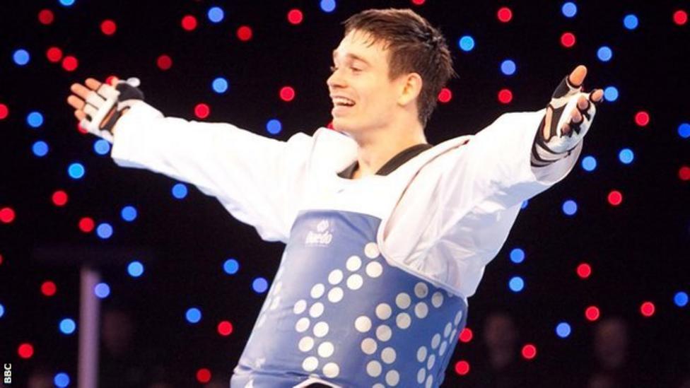 Aaron Cook claims taekwondo gold in Mexico - BBC Sport