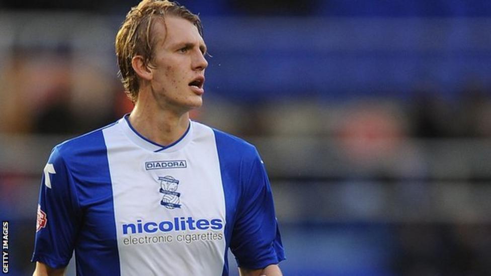 Dan Burn: Birmingham City loan defender to remain at Fulham - BBC Sport