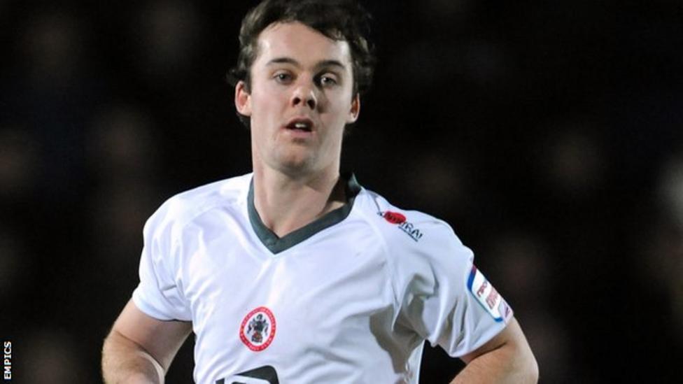 Accrington Stanley: Michael Liddle signs new contract - BBC Sport