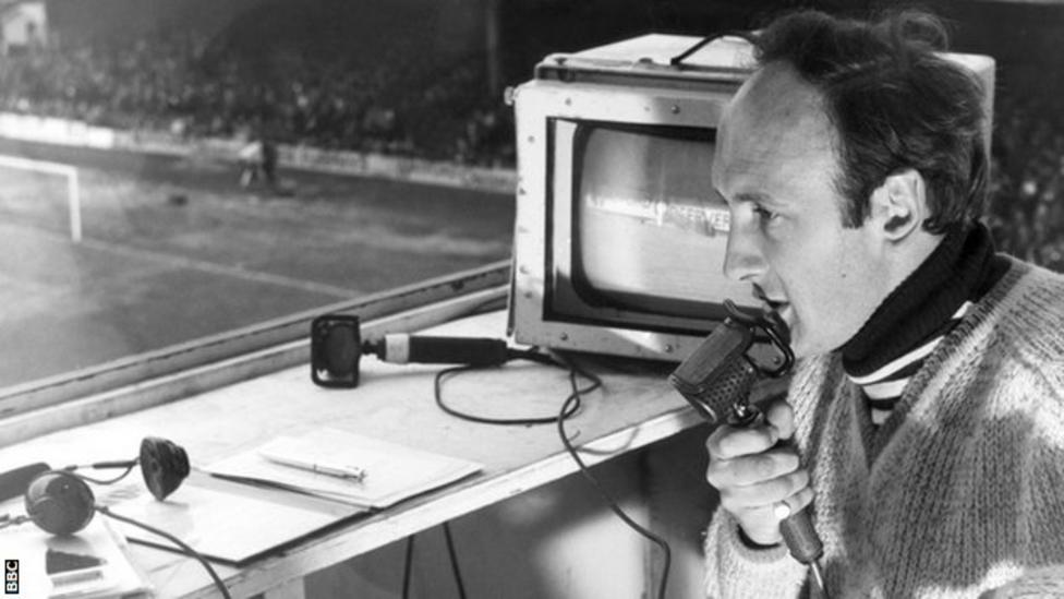 Barry Davies returns to Match of the Day commentary box - BBC Sport