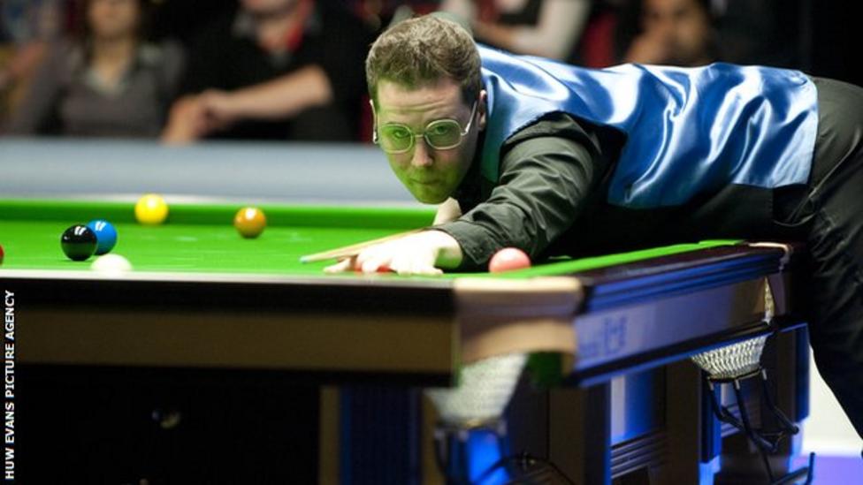 Welsh trio win places on professional World Snooker circuit - BBC Sport