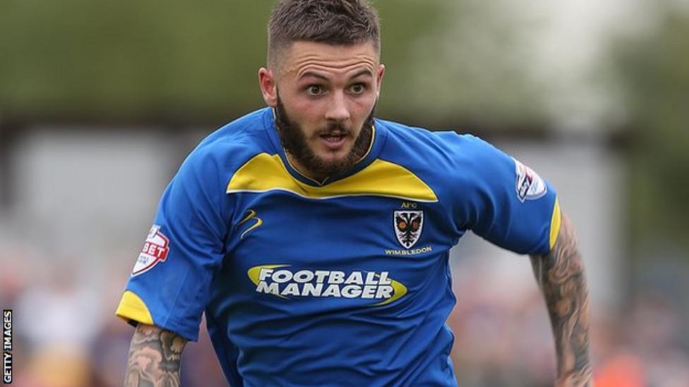 Callum Kennedy: AFC Wimbledon defender signs new deal - BBC Sport