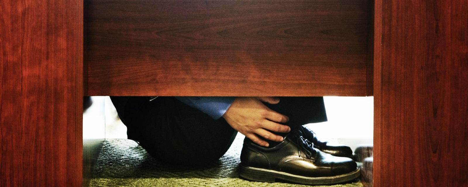 Is your boss a fear monger? - BBC Worklife